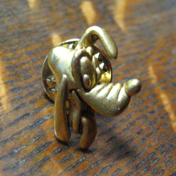 Walt Disney Goofy | Accessories | Walt Disney Goofy Vintage Gold Lapel ...